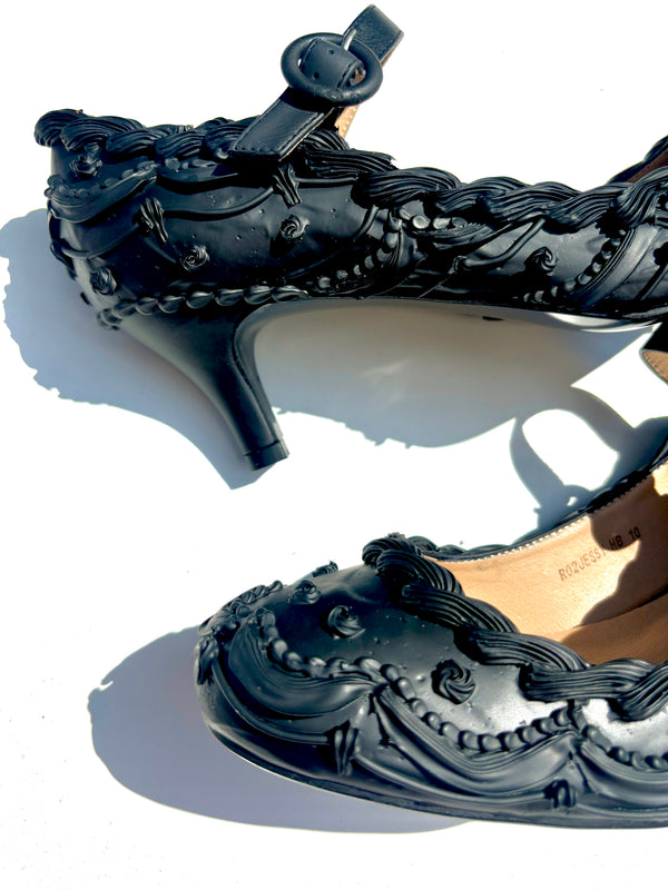Black Velvet Cake Heels sz 10 | 4" Heel Height - Shoe Bakery